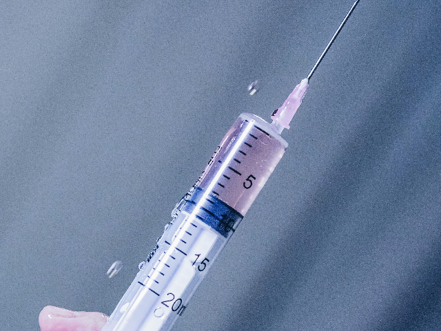 A Bruise And A Cut - Literary Heist